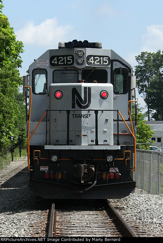 NJT 4215 Just Arrived with Train 851